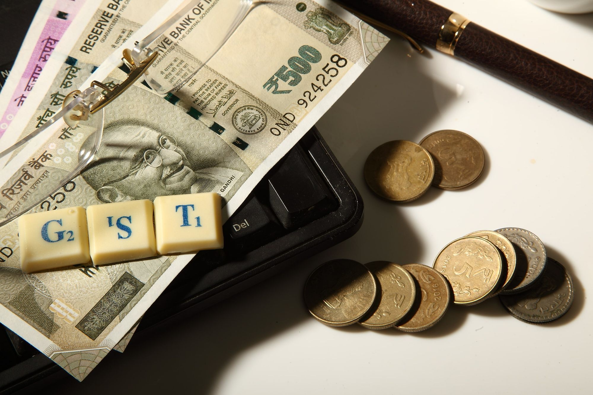 Decoding IGST: Understanding Integrated Goods and Services Tax