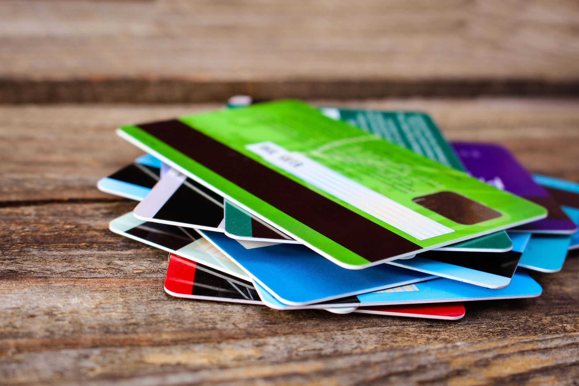 Credit Score Boost: Successfully Handling Multiple Credit Cards